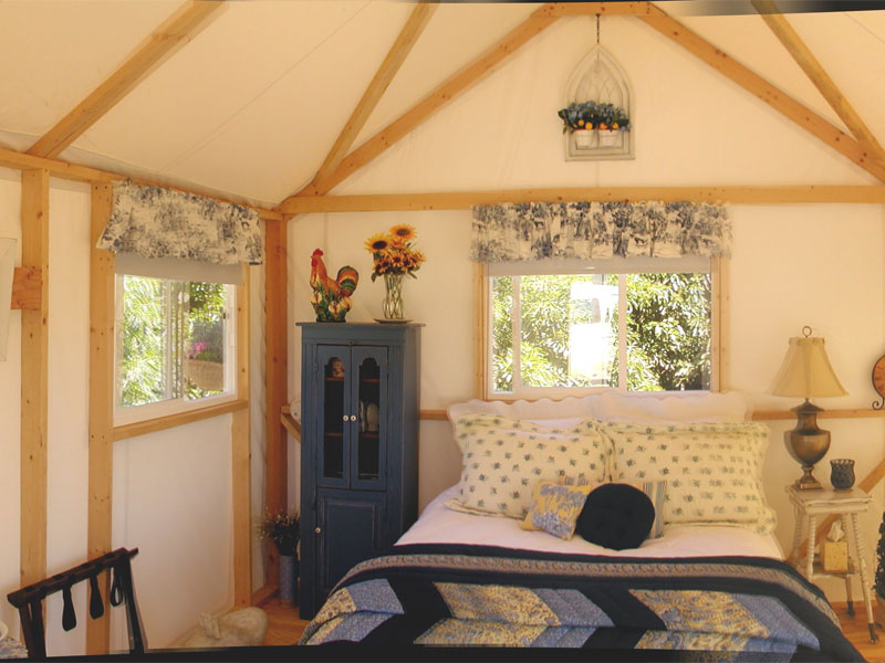 shell-ceiling - Sweetwater Bungalows